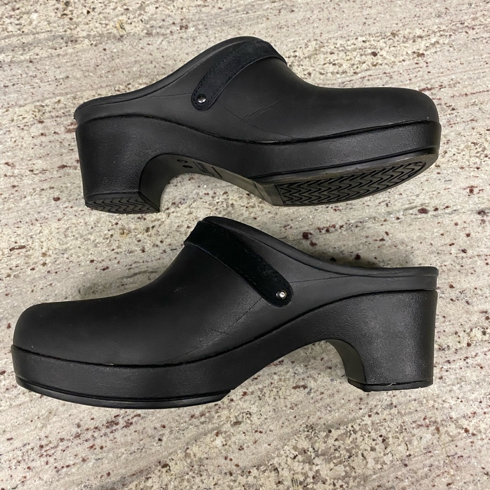 Crocs Dual Comfort Sarah Black Heeled Clogs - Gem
